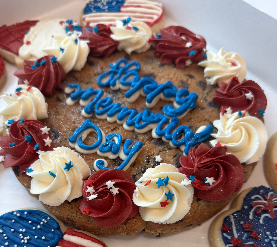 Memorial Day Cookie Cake | Miggy's Bakes